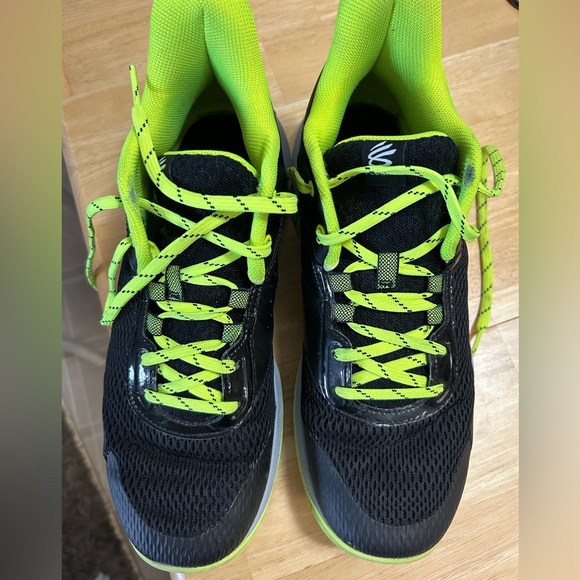 Under Armour | Shoes | Curry Under Armor Shoes Mens Size 9 | Poshmark
